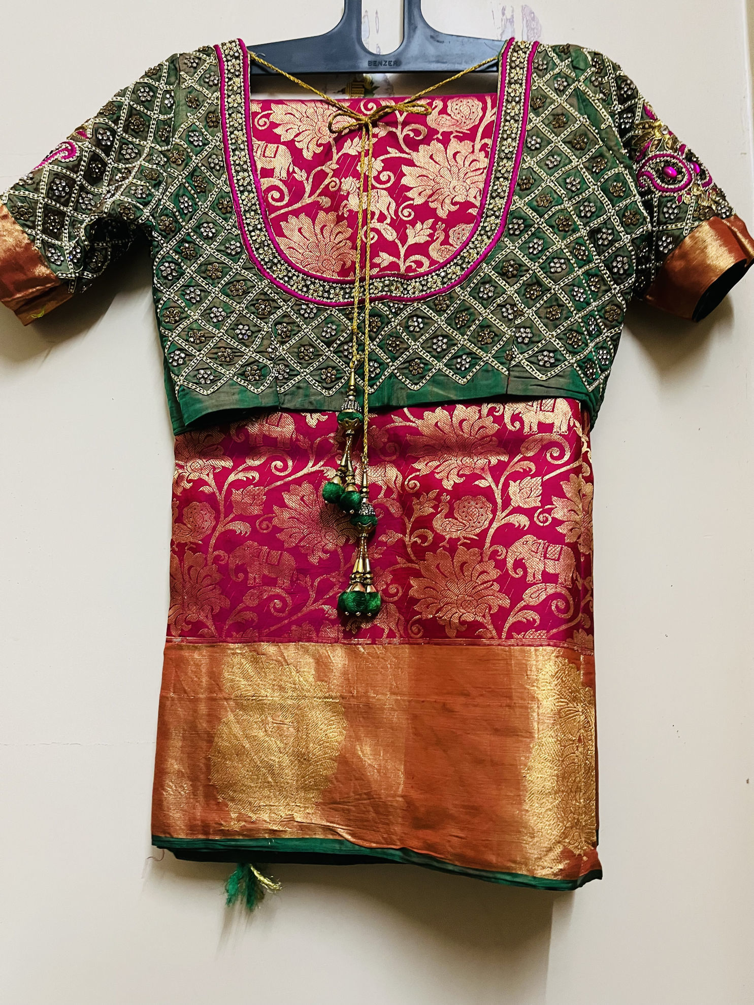 Punarvi - India Authentic|PreLoved|Sustainable Rani pink Kanchi Pattu saree